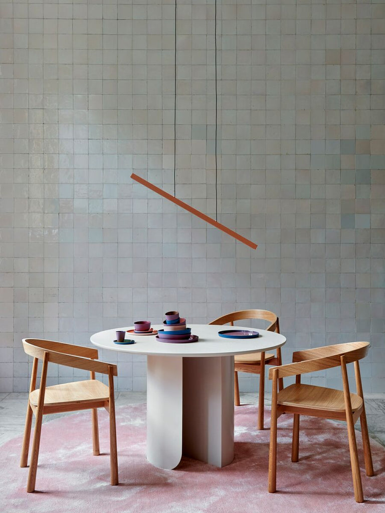 Plateau dining table round - Sand – The EDIT